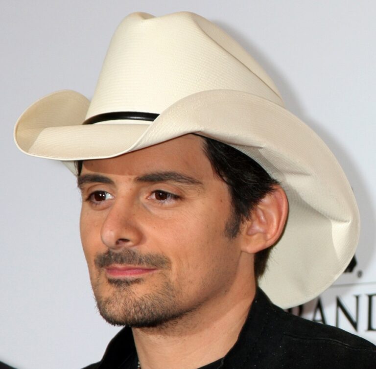 30 Country Singers With Impressive Beards