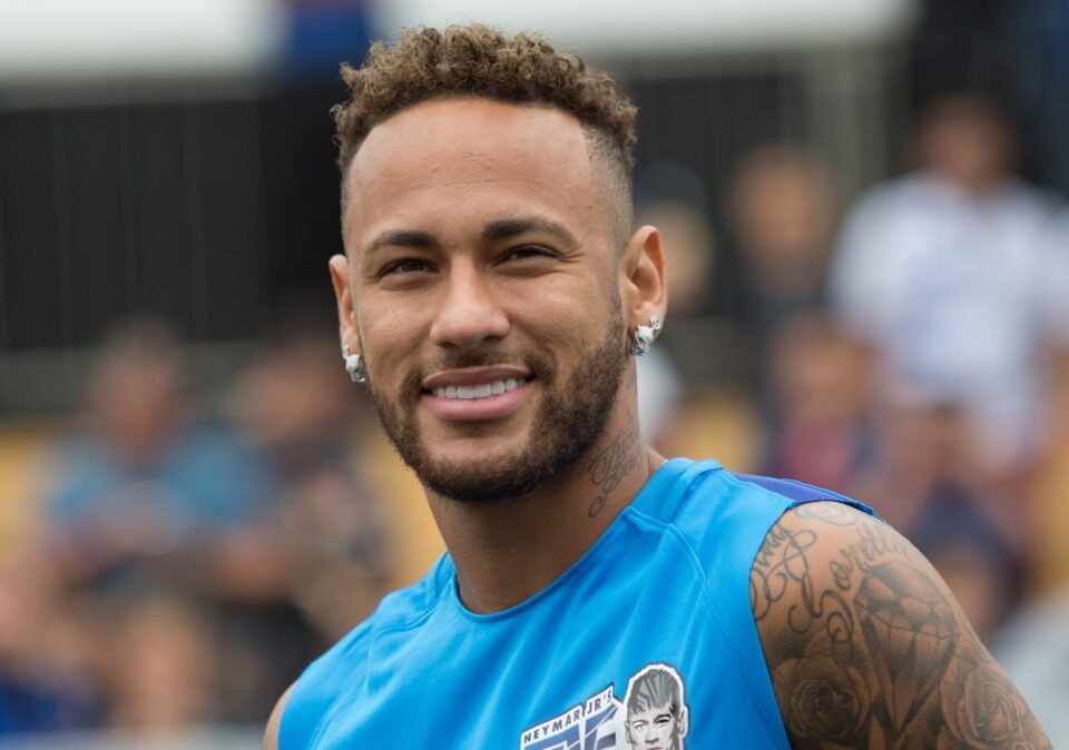 16 Handsome British Actors with Beard — Beard Style