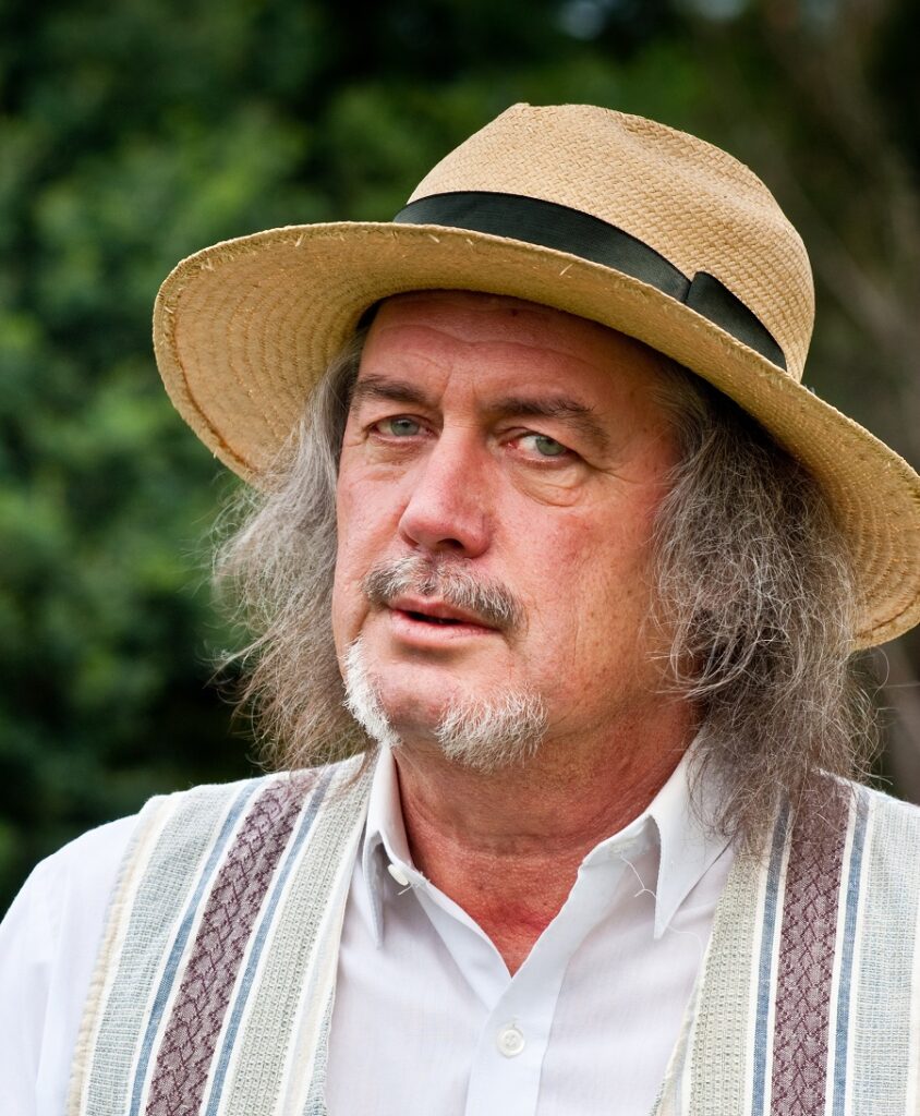 27 Most Stylish Beard Styles for Older Men – Beard Style