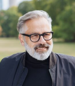 27 Most Stylish Beard Styles for Older Men – Beard Style