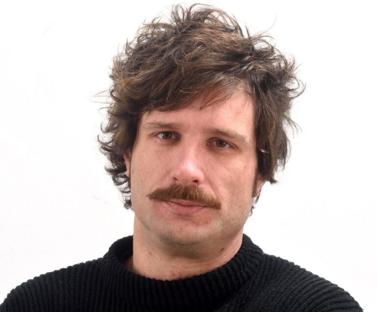 17 Nostalgic 90s Mustache Styles — Beard Style