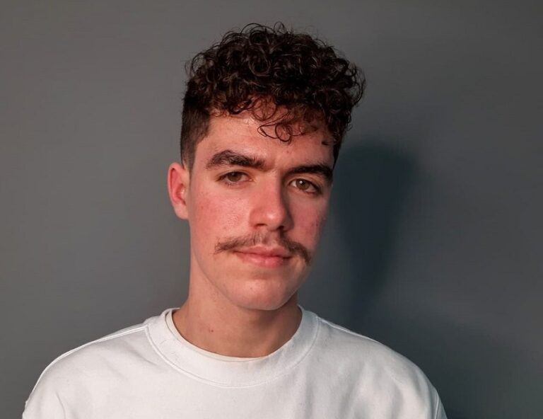 17 Nostalgic 90s Mustache Styles — Beard Style