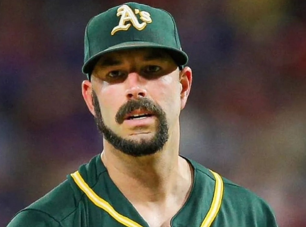 The Yeard Beard - How to Grow & Groom A 12 Month Beard