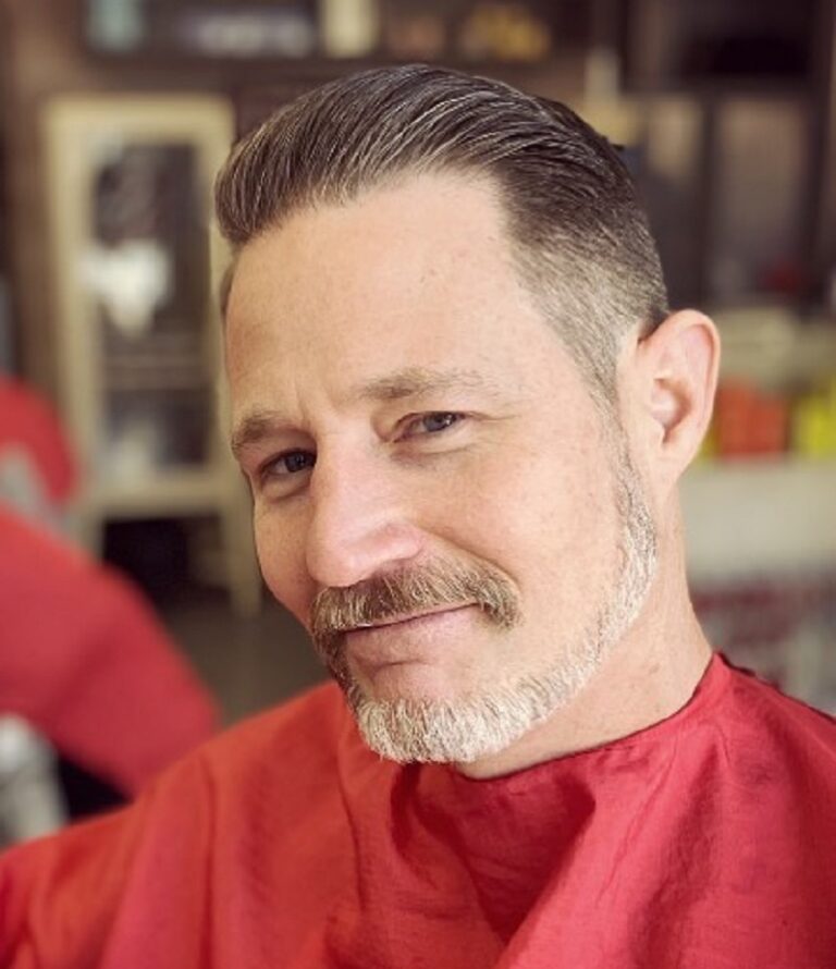 30 Funny Monkey Tail Beard Styles to Brighten Your Day